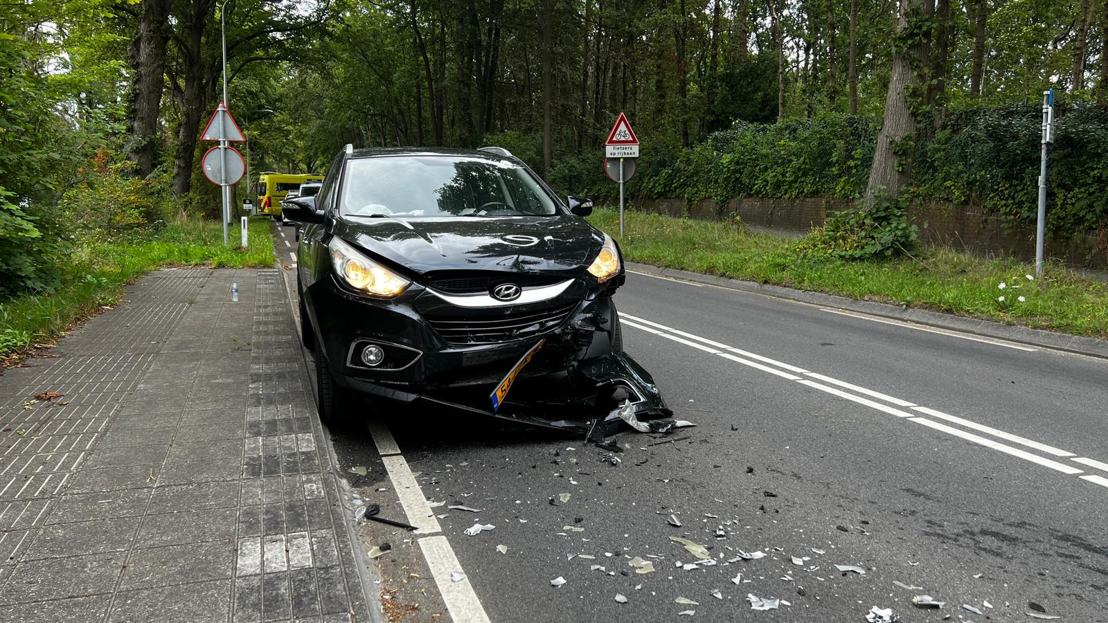 Frontale botsing in Aerdenhout - De Heemsteder | Bloemendaler