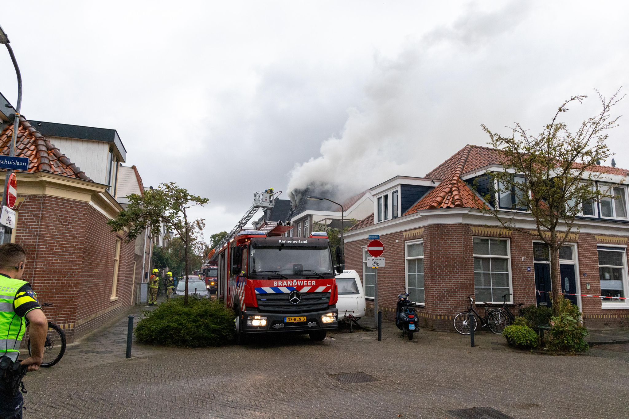 Grote brand Brouwersstraat Haarlem - De Heemsteder | Bloemendaler
