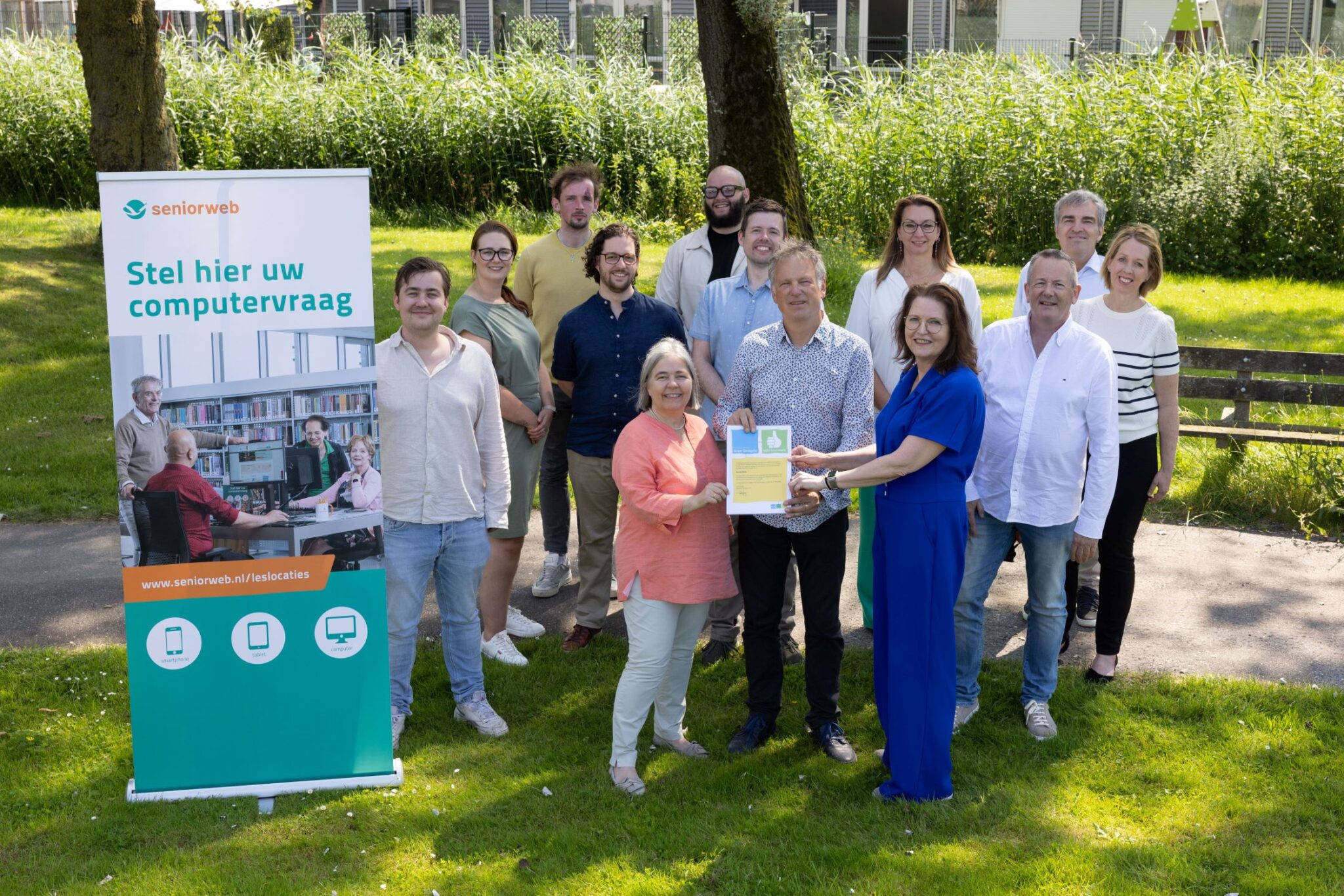 Erkenning voor SeniorWeb - De Heemsteder | Bloemendaler