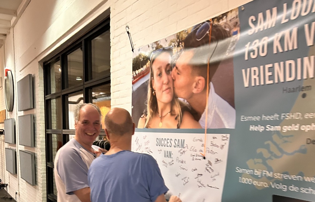 Sam van FM HealthClub loopt van Haarlem naar Den Bosch voor vriendin ...